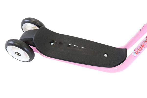 Puky Starter roze met mandje | Kindersteppen.be